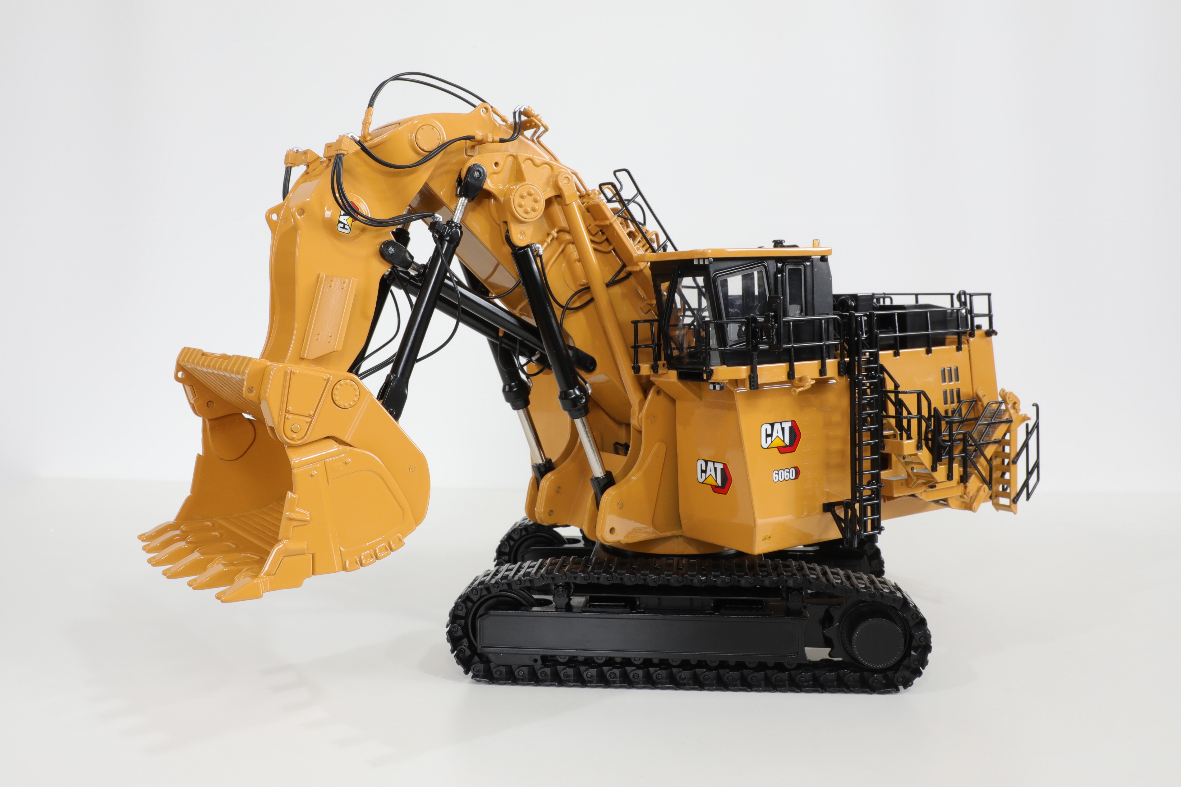 David Wylie reviews Classic Construction Models (CCM) 1:48th scale ...