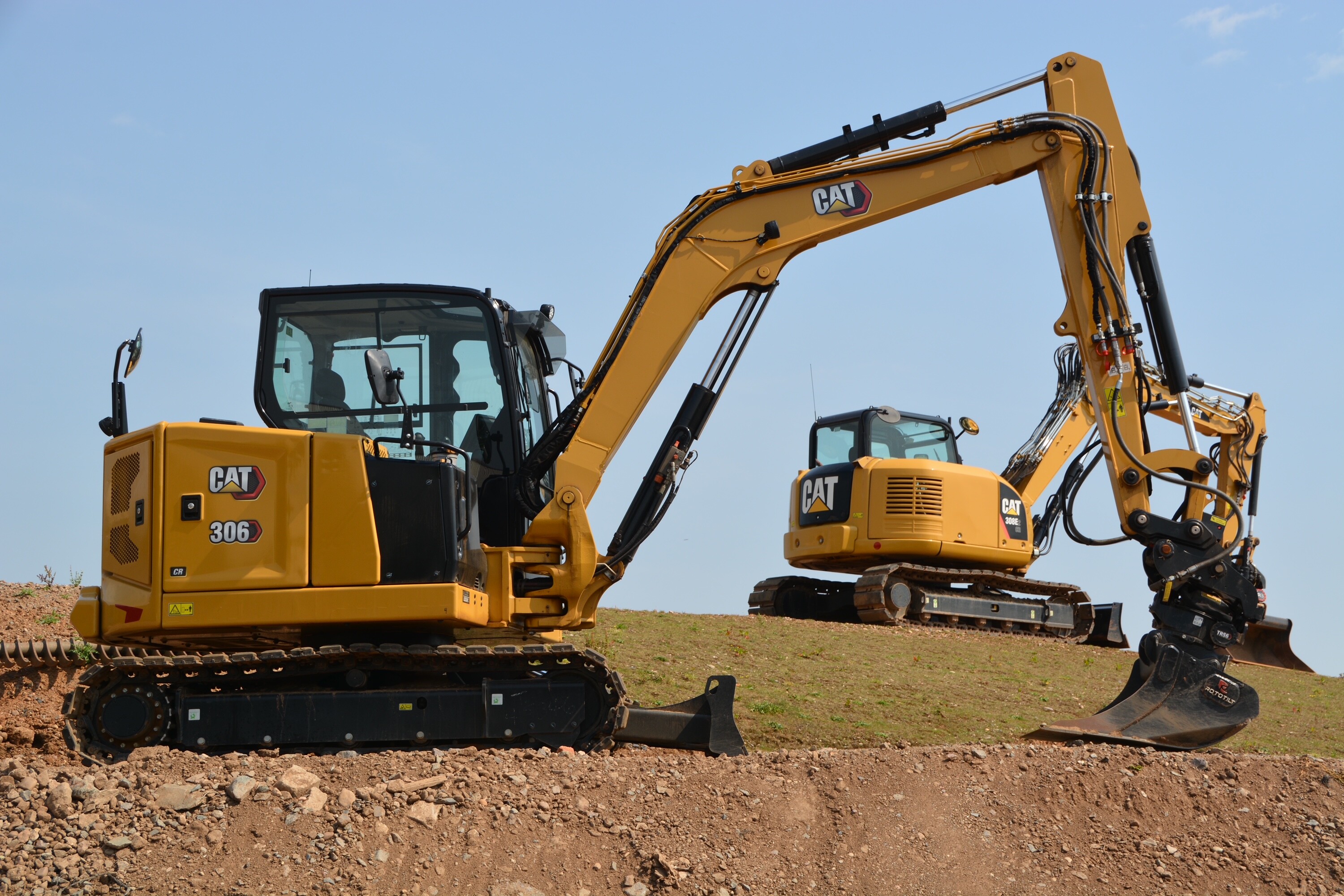 Cat’s 6-tonner strikes a pose at Desford