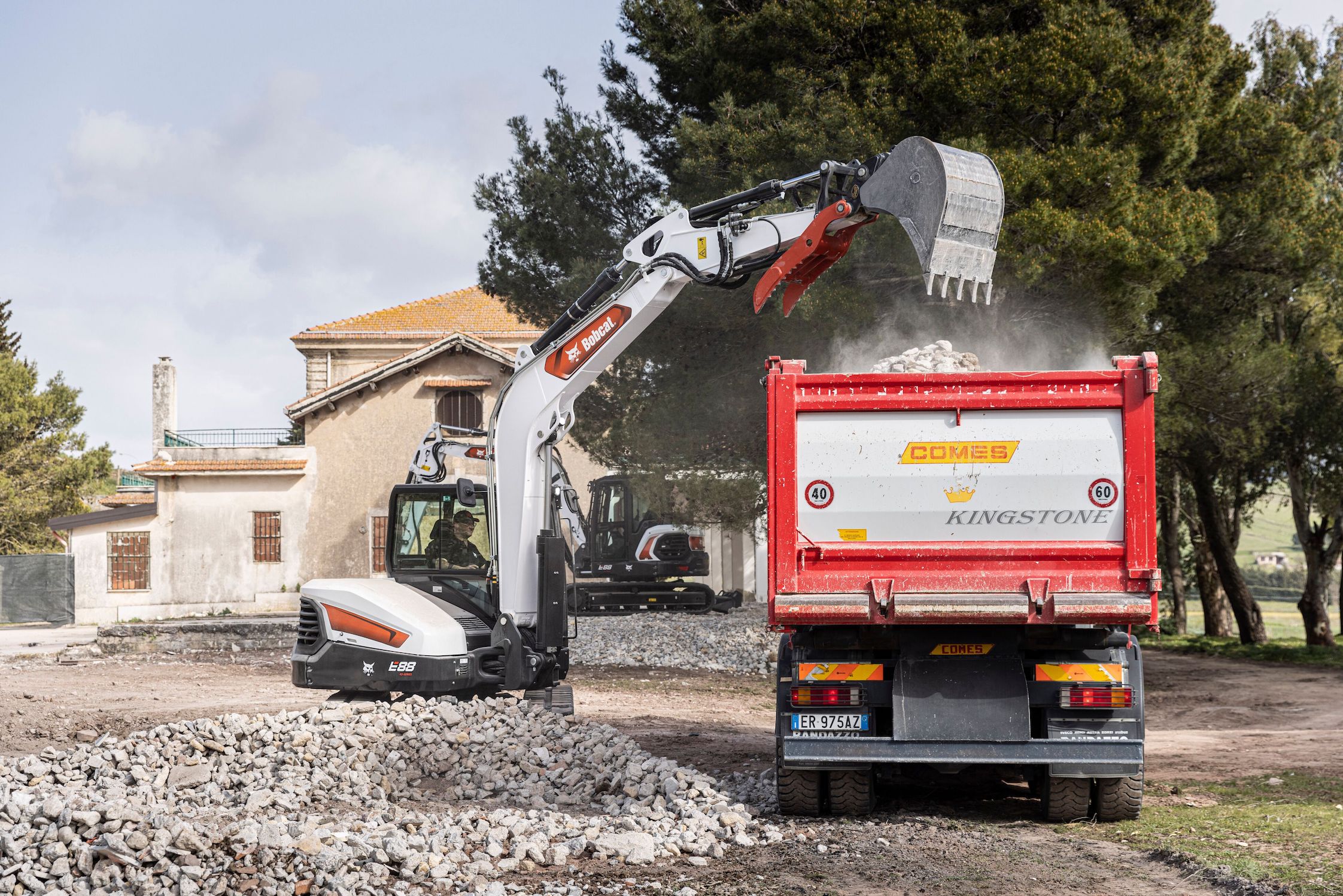 New 8-tonne Bobcat E88 excavator
