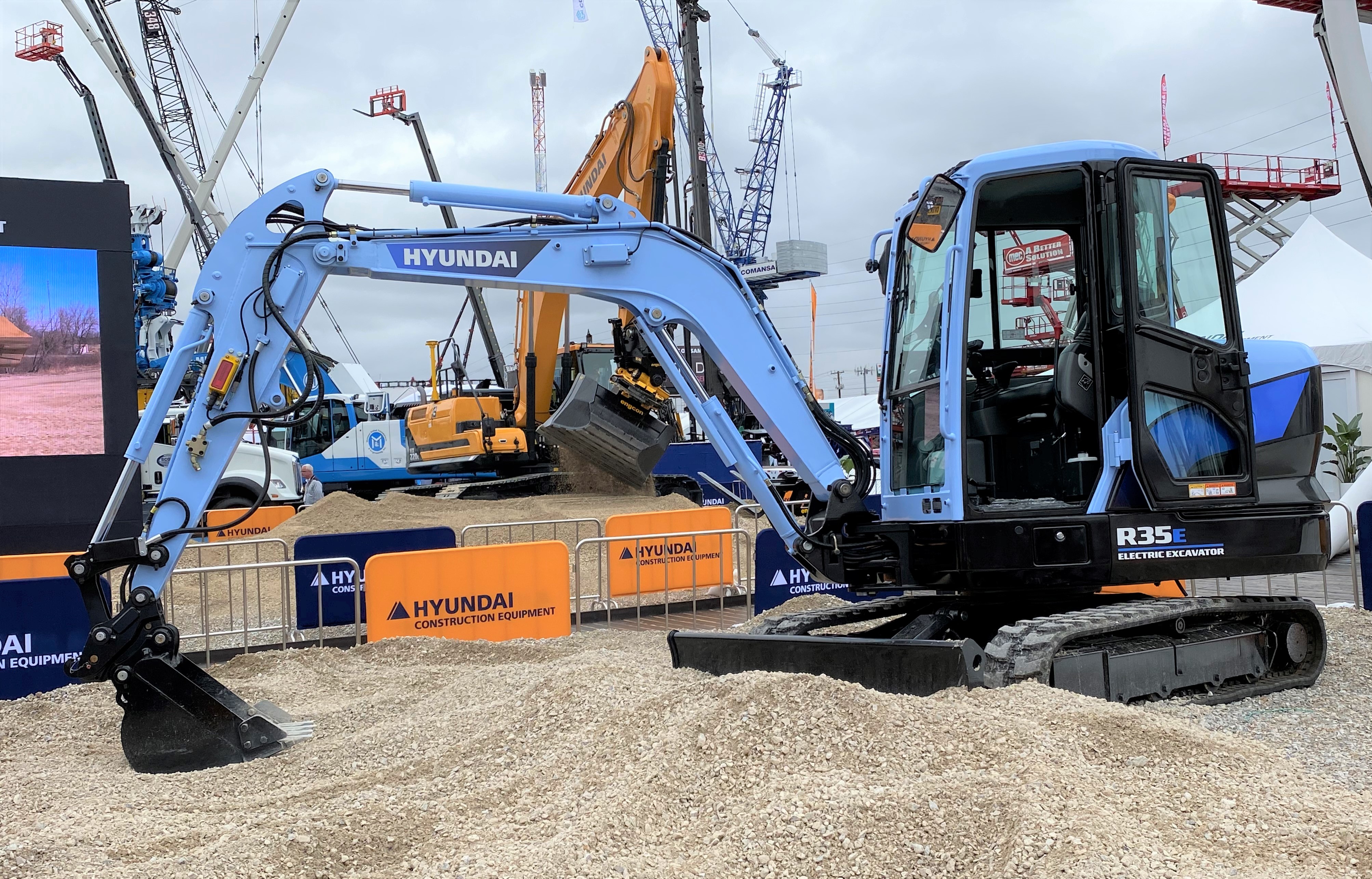 Digger’s Conexpo Highlights: Hyundai Inside and out