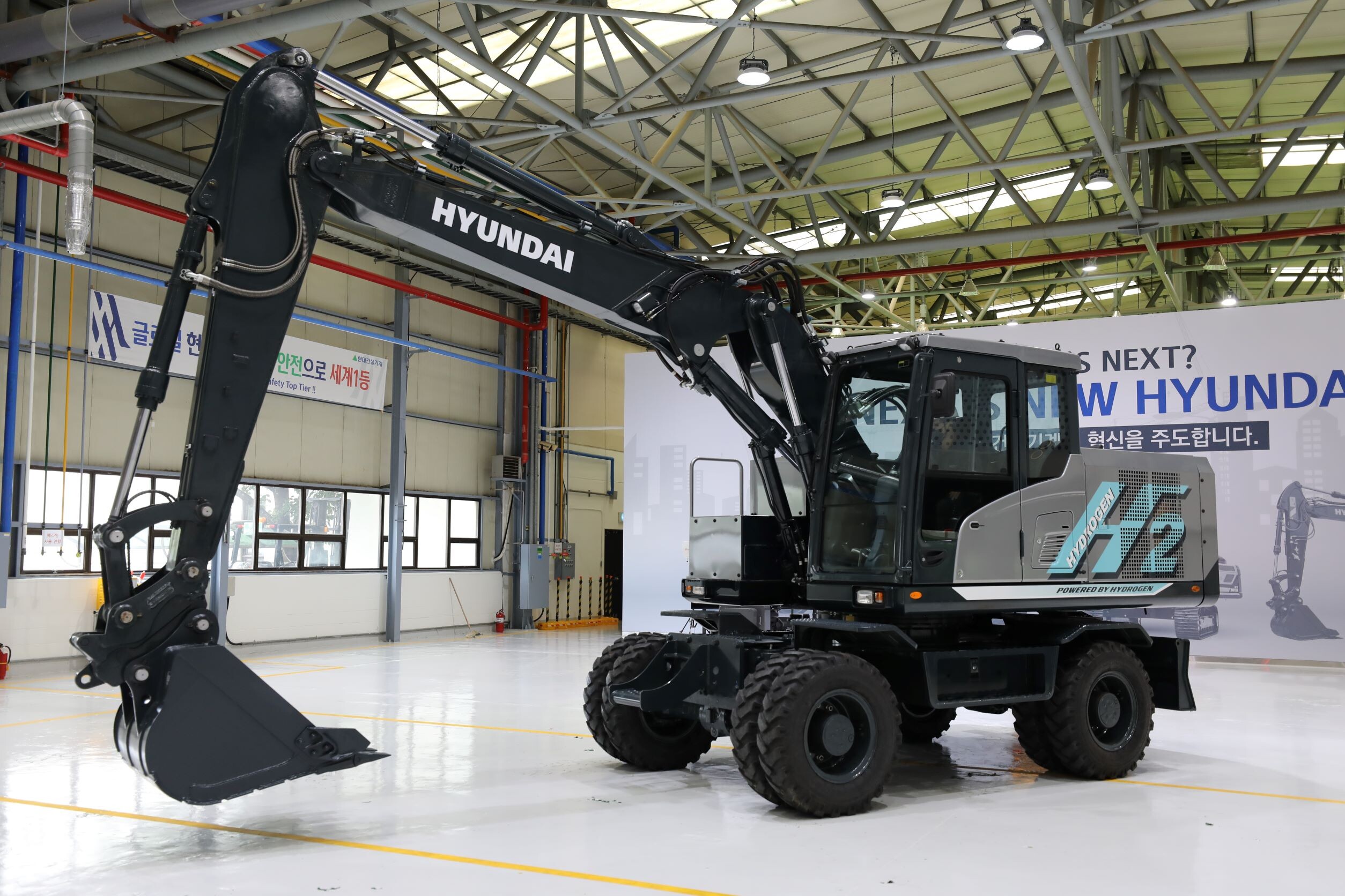 The Race is on for Hydrogen Powered Construction Kit