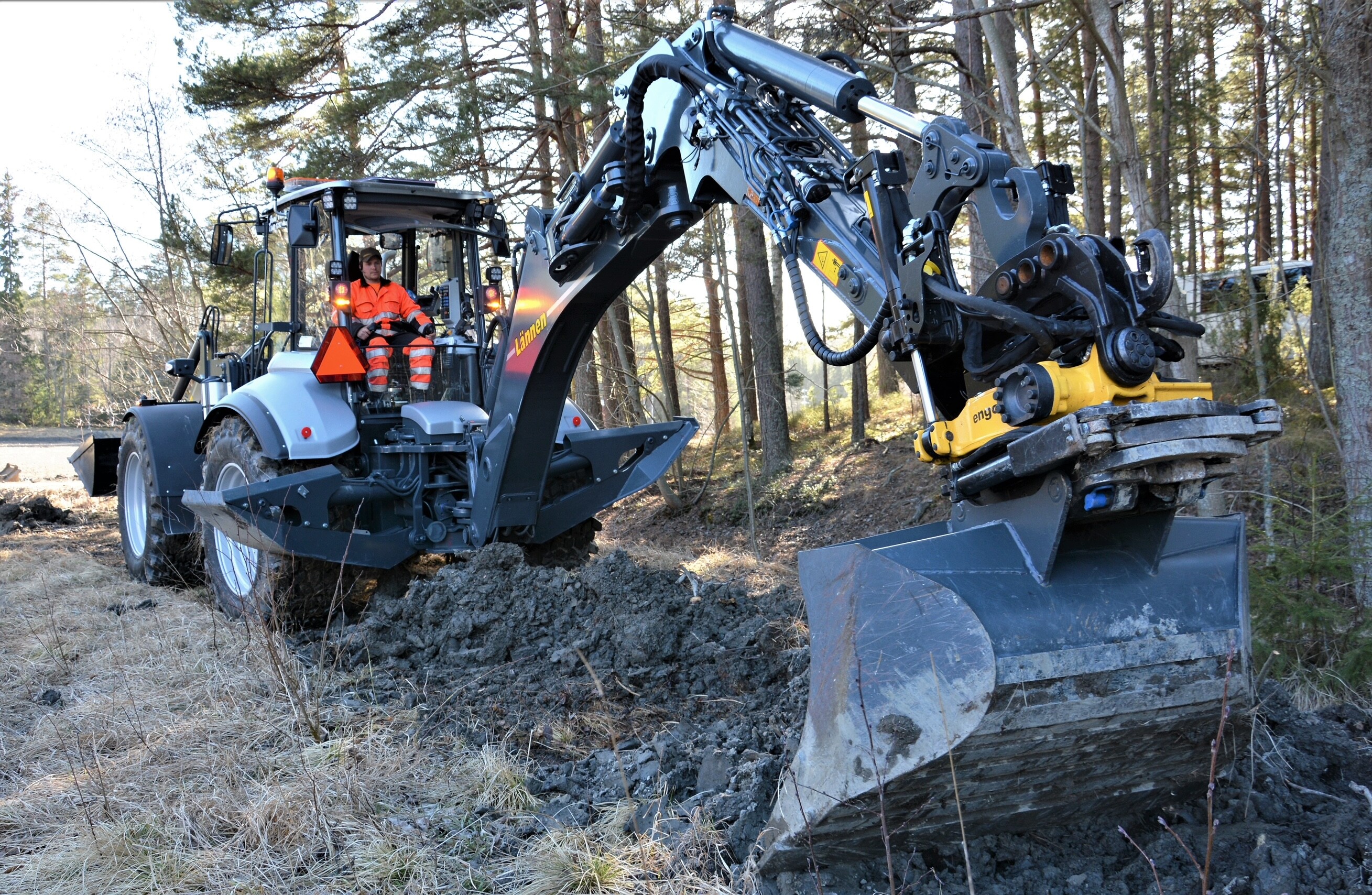 Backhoe Loaders for Dummies (#FlashbackFriday)