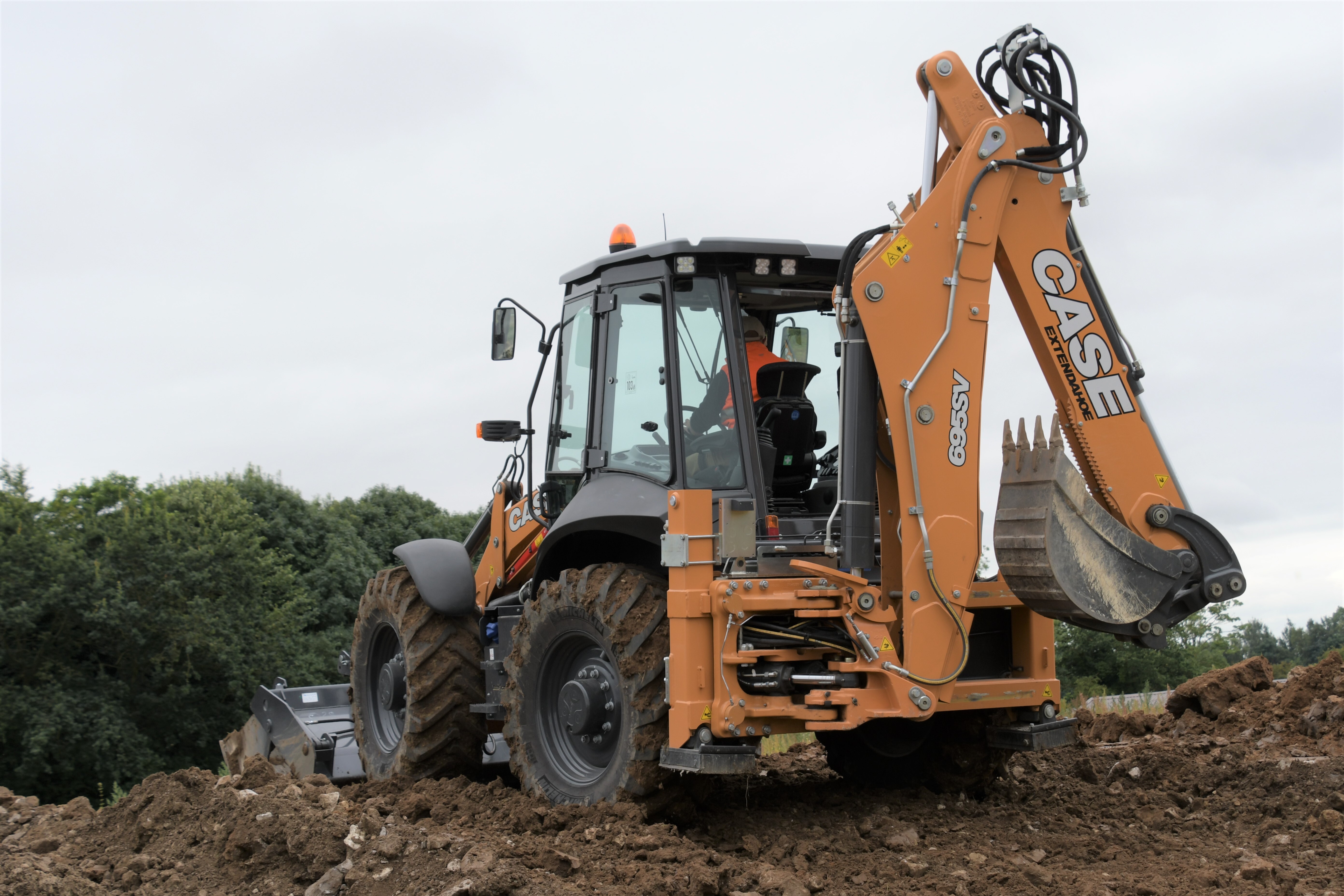 CASE Rolls Out the SV Series