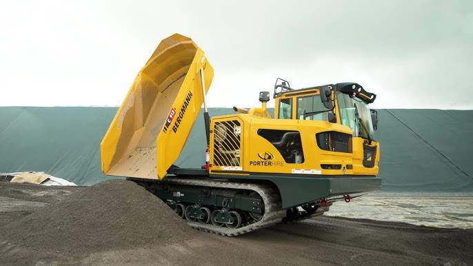 Bergmann Tracked Dumper Impresses Seay Earthmovers