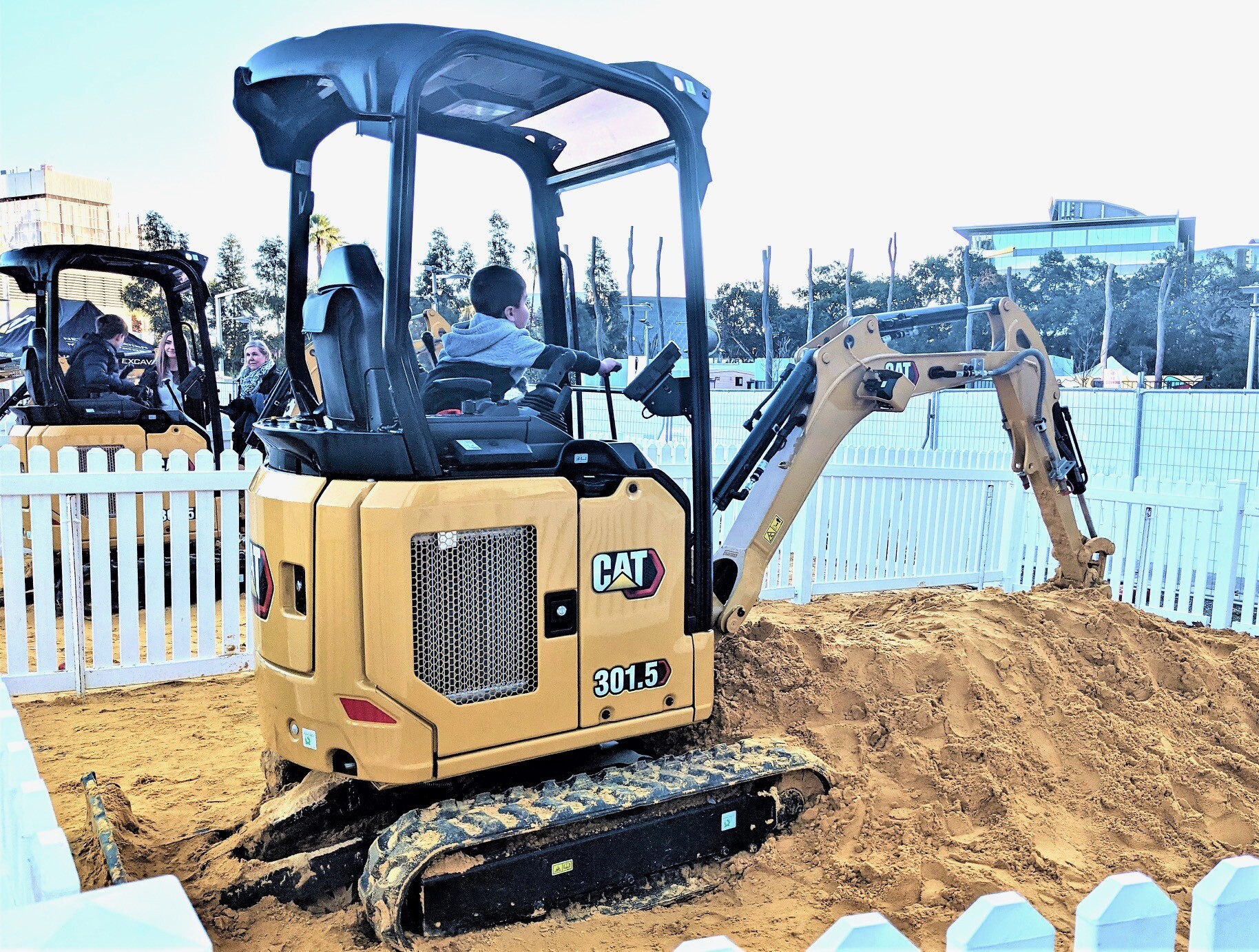 WesTrac Cat Family Friendly Display Hailed a Big Success