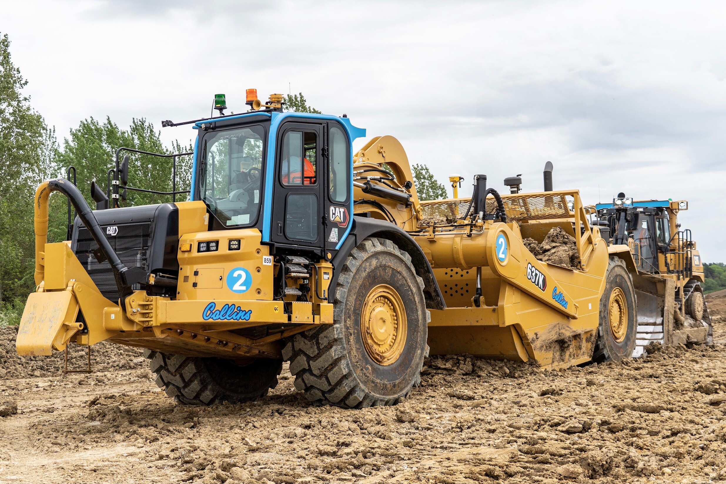 Old-School "Muckmen" Leading Scraper Resurgence