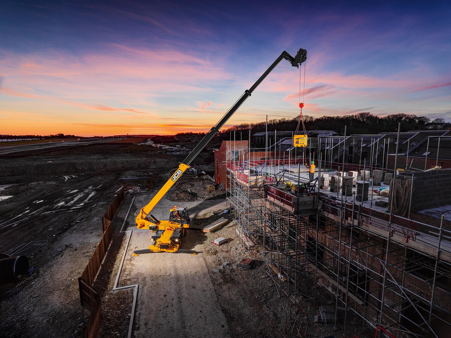 New JCB 555-260R Rotating Telehandler
